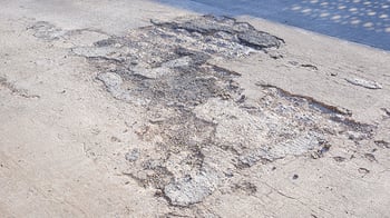 Understanding Concrete Surface Scaling: The Role of Finishing Practices